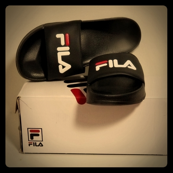 Fila | Shoes | Slides | Poshmark